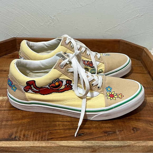 Vans | Shoes | Vans X Sesame Street Old Skool Elmo Sneaker Women 95 Men ...